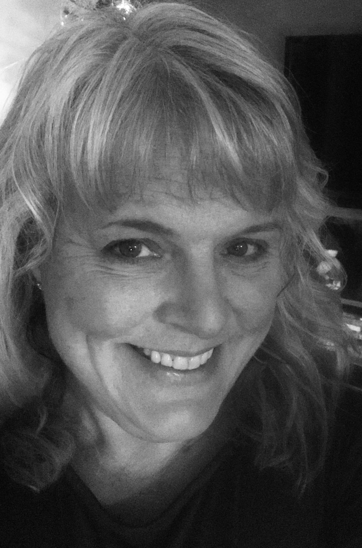 Laura Johnson - To the Daughter I Never Had - The Dewdrop